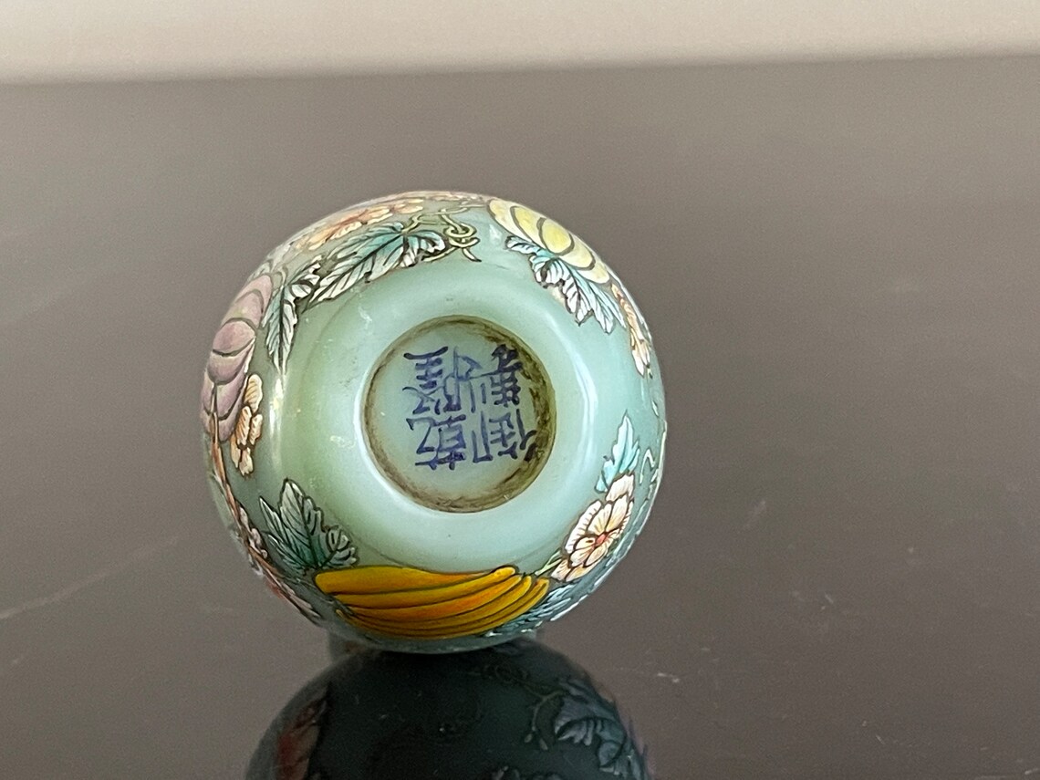 Chinese Green Ground Peking Glass Snuff Bottle With Butterfly Fruits ...