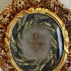 Authentic Old 18 Kt Gold Christian Reliquary Relic Jesus Christ Cross ...