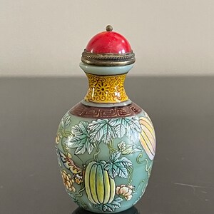 Chinese Green Ground Peking Glass Snuff Bottle With Butterfly Fruits ...