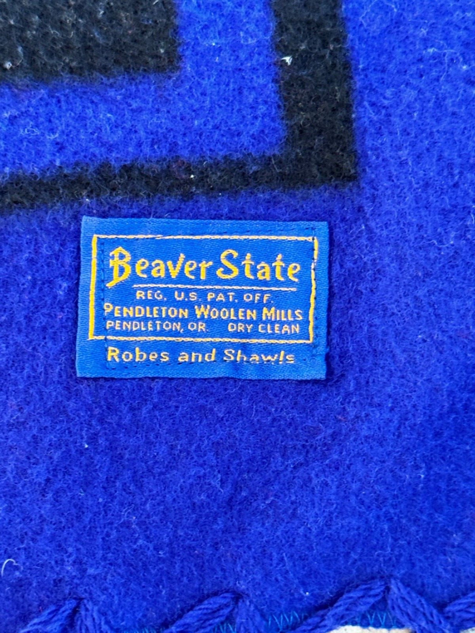 Vintage Pendleton Woolen Mill Beaver State Robes and Shawls 69 "x 67 ...