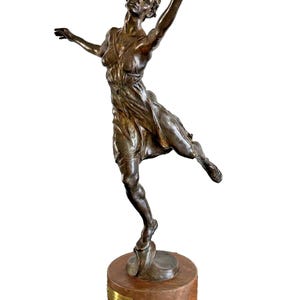 Sculptor Kirsten Kokkin Terpsichore Miami City Ballet 2021-2022 Bronze ...