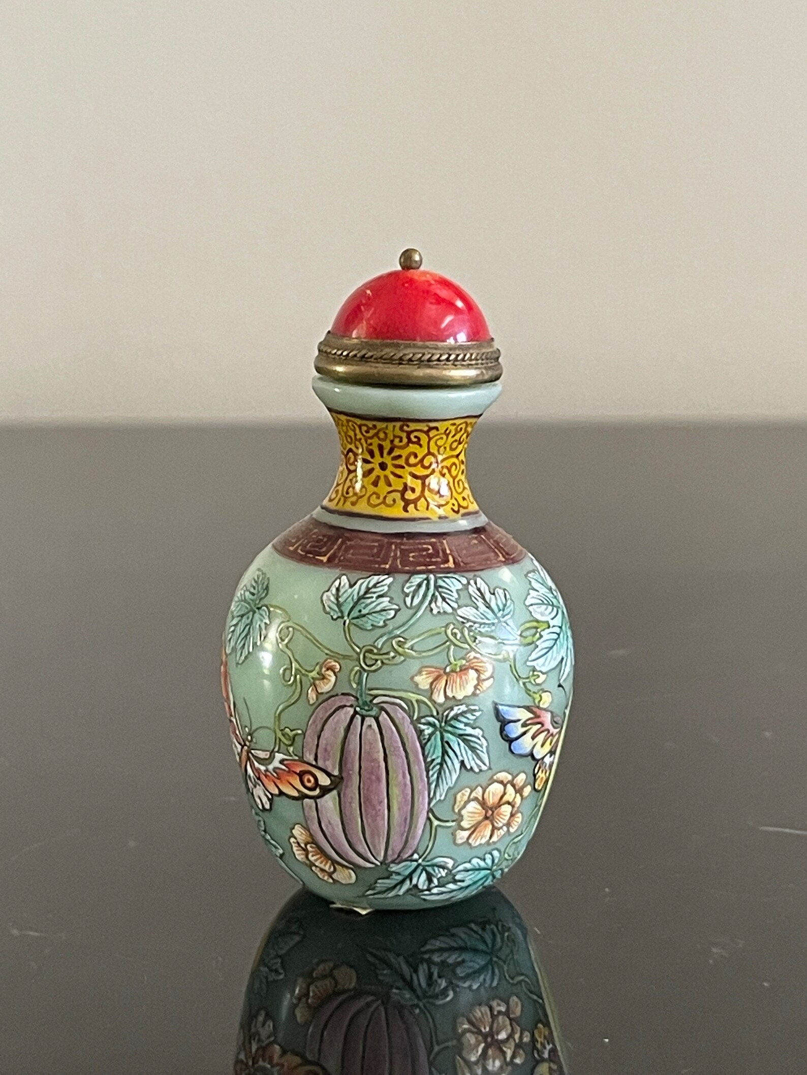 Chinese Green Ground Peking Glass Snuff Bottle With Butterfly Fruits ...