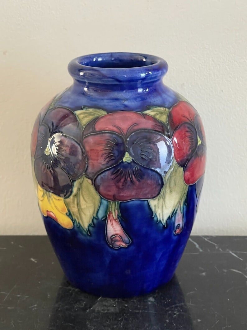 Moorcroft Pottery 1928-1935 "potter to HM the Queen" Paper Label Pansy ...