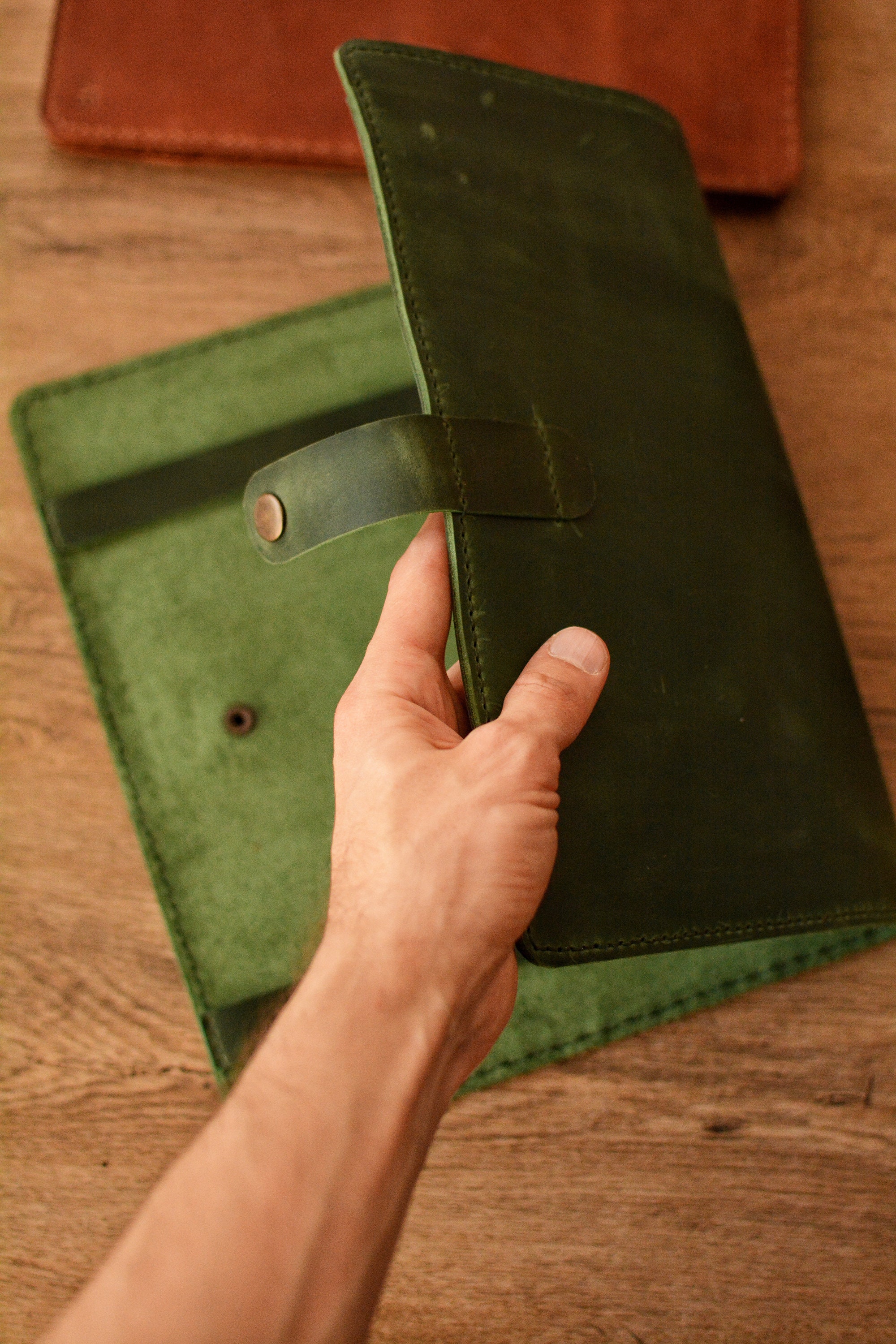 Left Handed Portfolio Personalized Leather Left Handed Notepad Folder ...