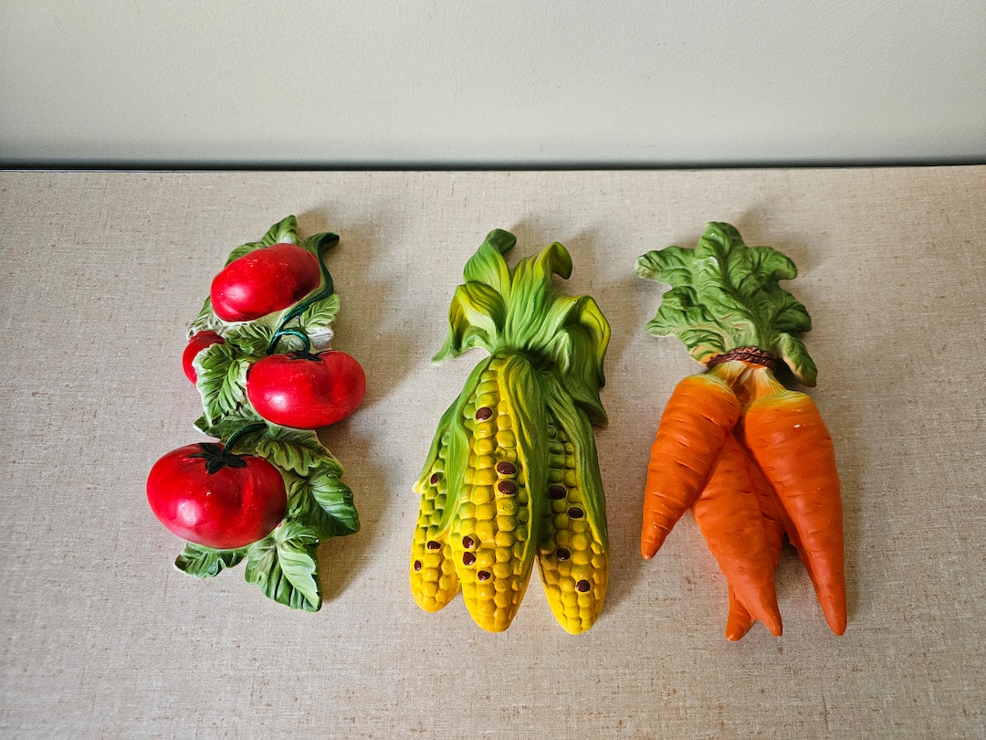 Ceramic Vegetable Trio, Wall Hanging Plaques, Vintage 60s Decor Kitch ...