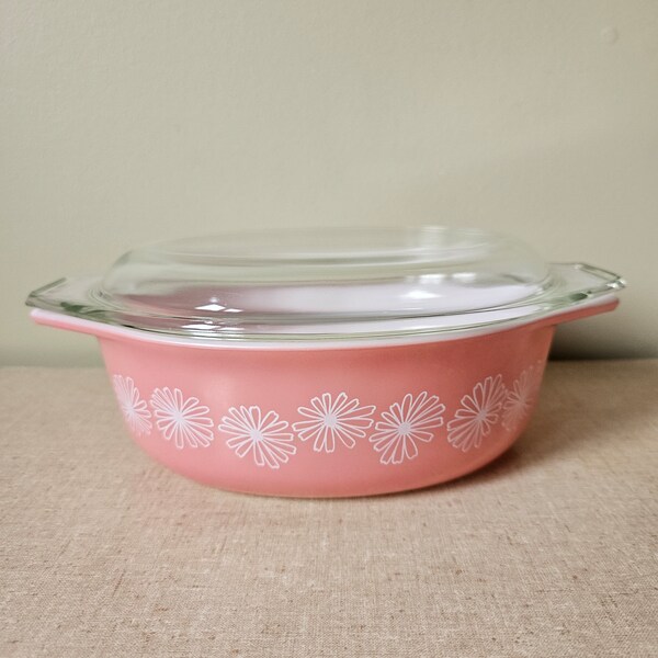 Pink Daisy Vintage Pyrex Casserole Dish - Etsy