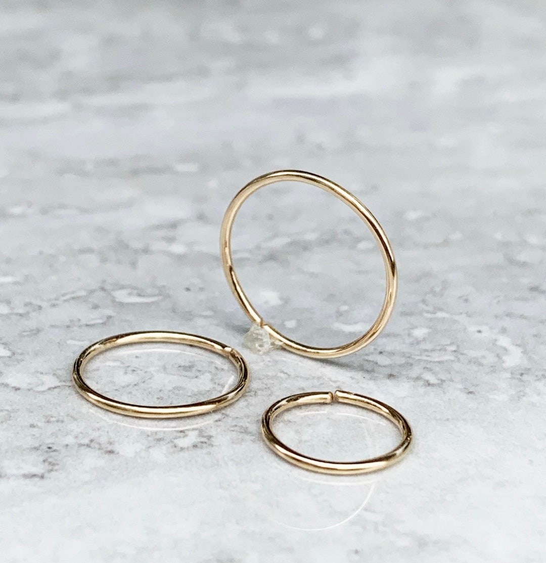 Upper Lobe and Ear Gold Cartilage Hoop Earring, Single Anti Tragus ...