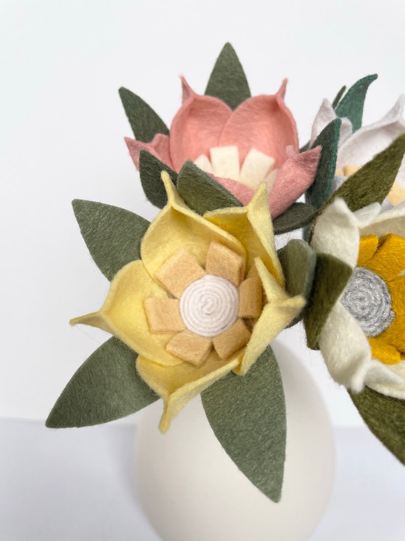Primrose / Felt Flowers / Felt Flower Stem / Felt Flower | Etsy