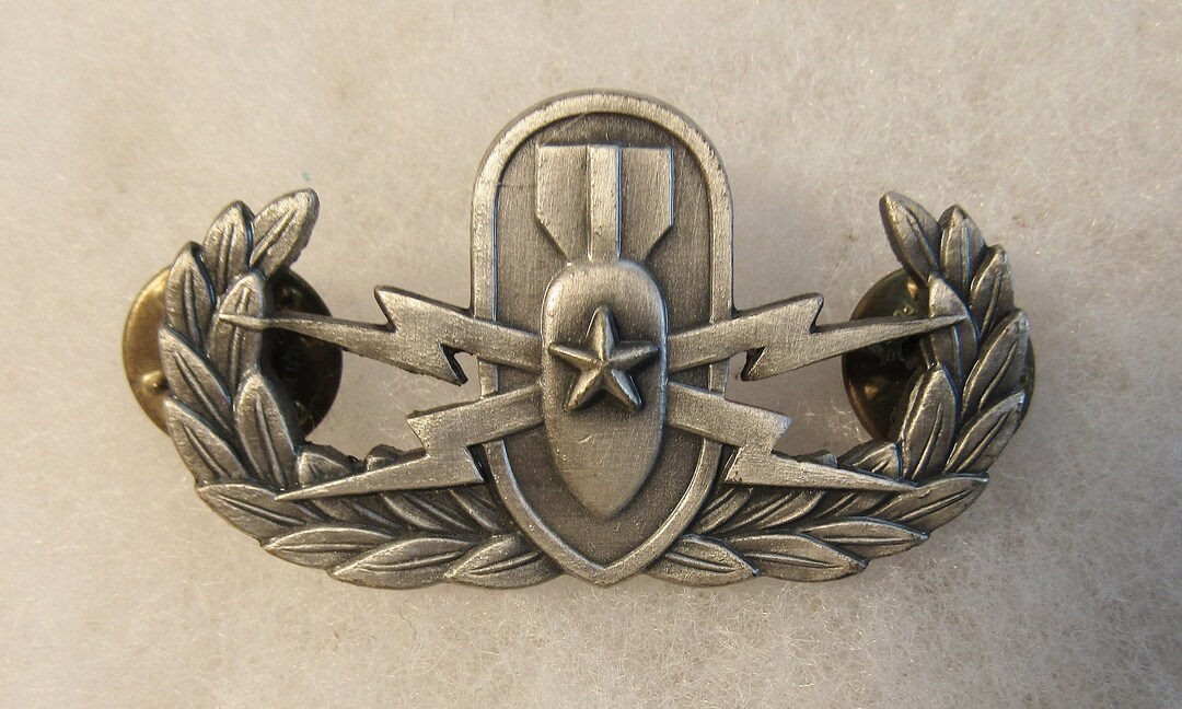 Explosive Ordnance Disposal Supervisors Badge - Etsy