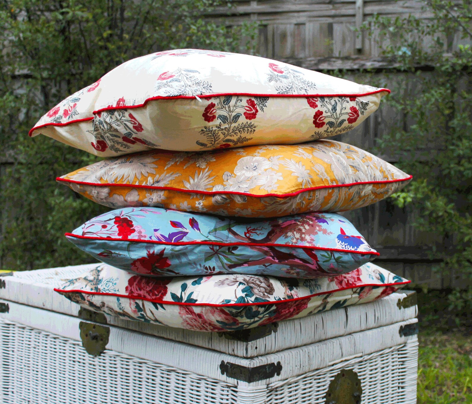 Cushions Retro Style Vintage Style Floral Cushion Cover | Etsy