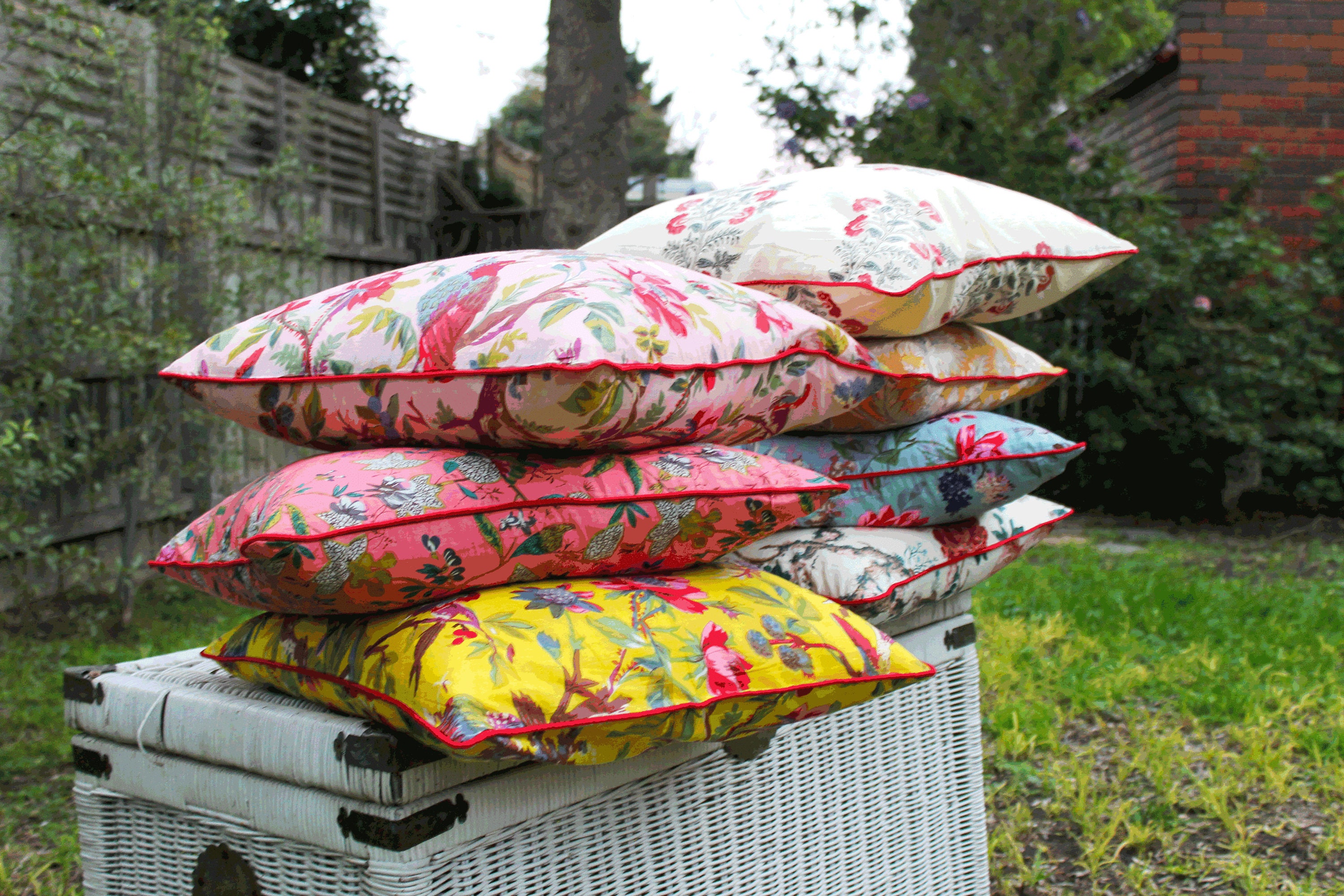 Cushions Retro Style Vintage Style Floral Cushion Cover - Etsy