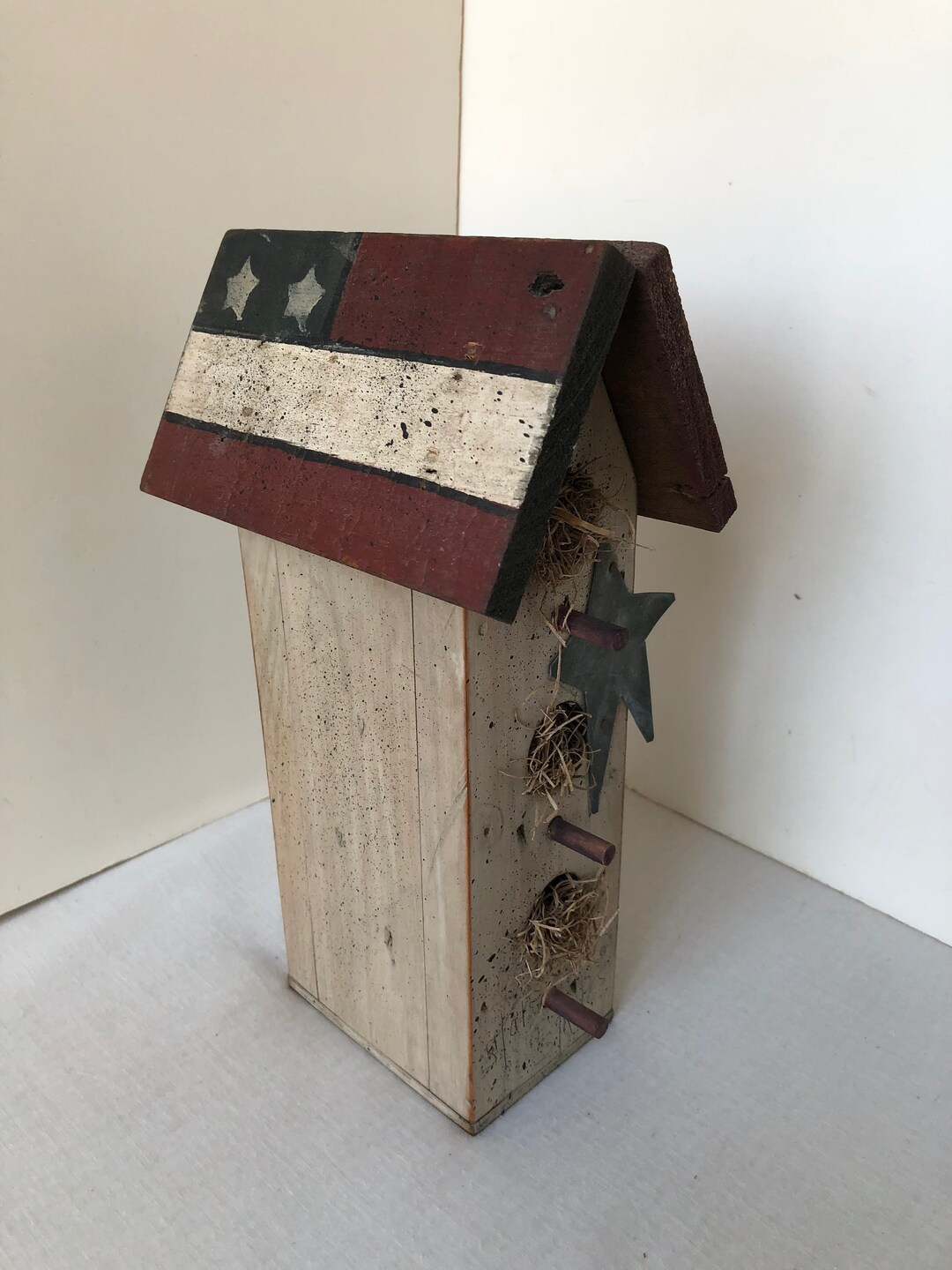 Country Americana Wood Bird House - Etsy