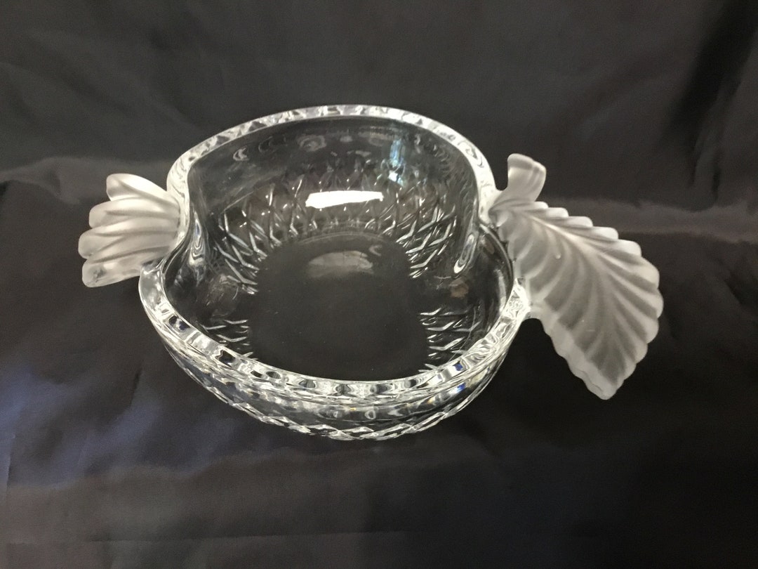Crystal Apple-shaped Candy Dish With Frosted Leaves - Etsy
