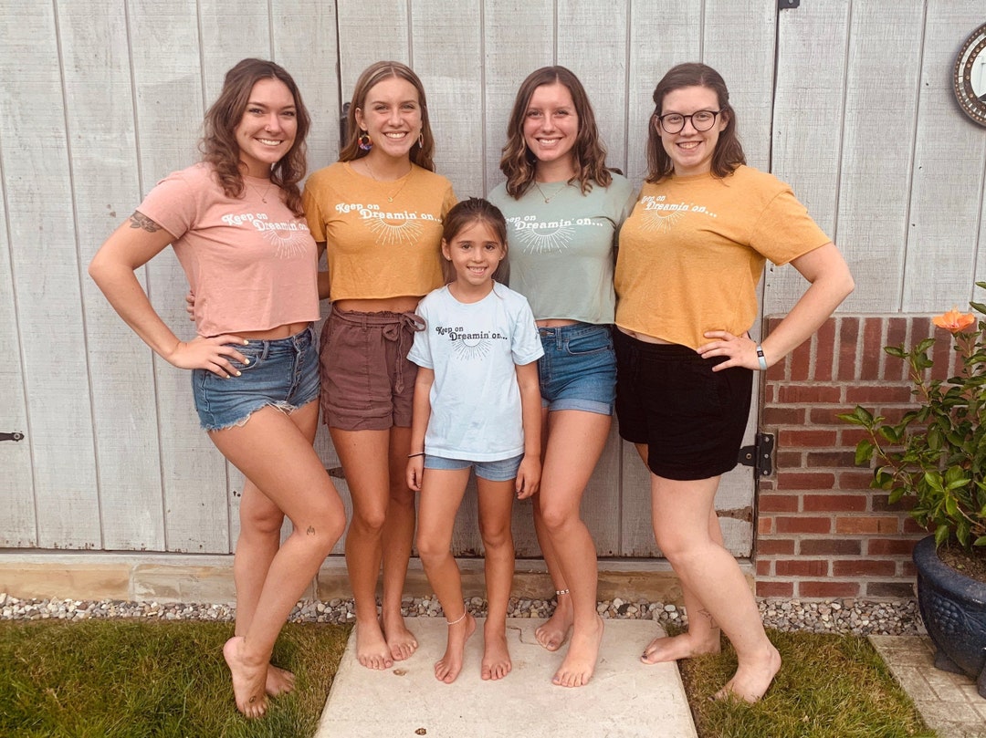 Keep on Dreamin' on Crop Top - Etsy