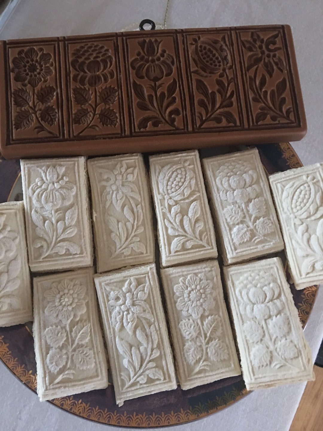 Springerle Cookies Flowers (24 Count) - Anise / Lemon / Vanilla ...