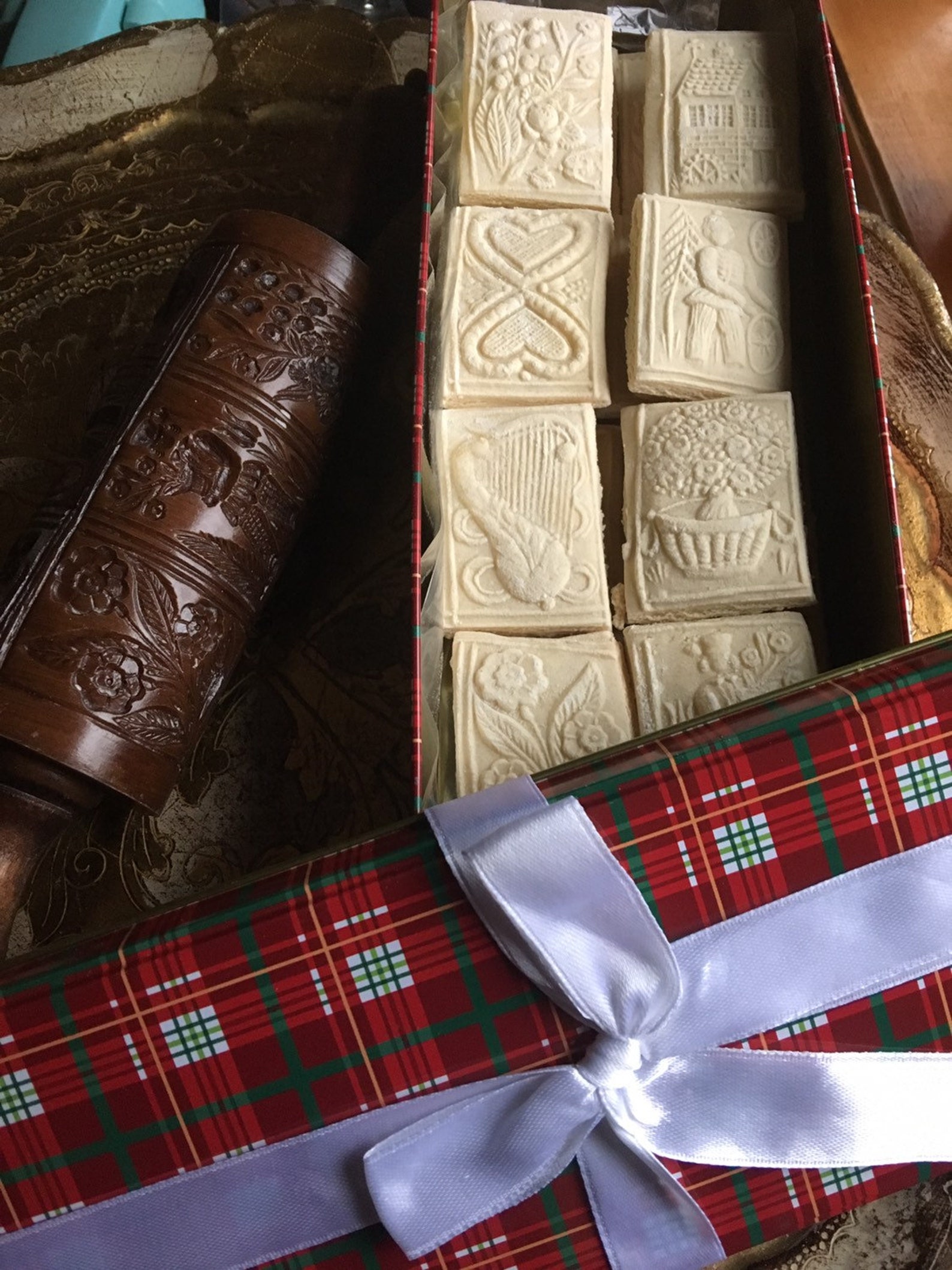 Traditional German Christmas Cookies- Recipes and Links to Buy