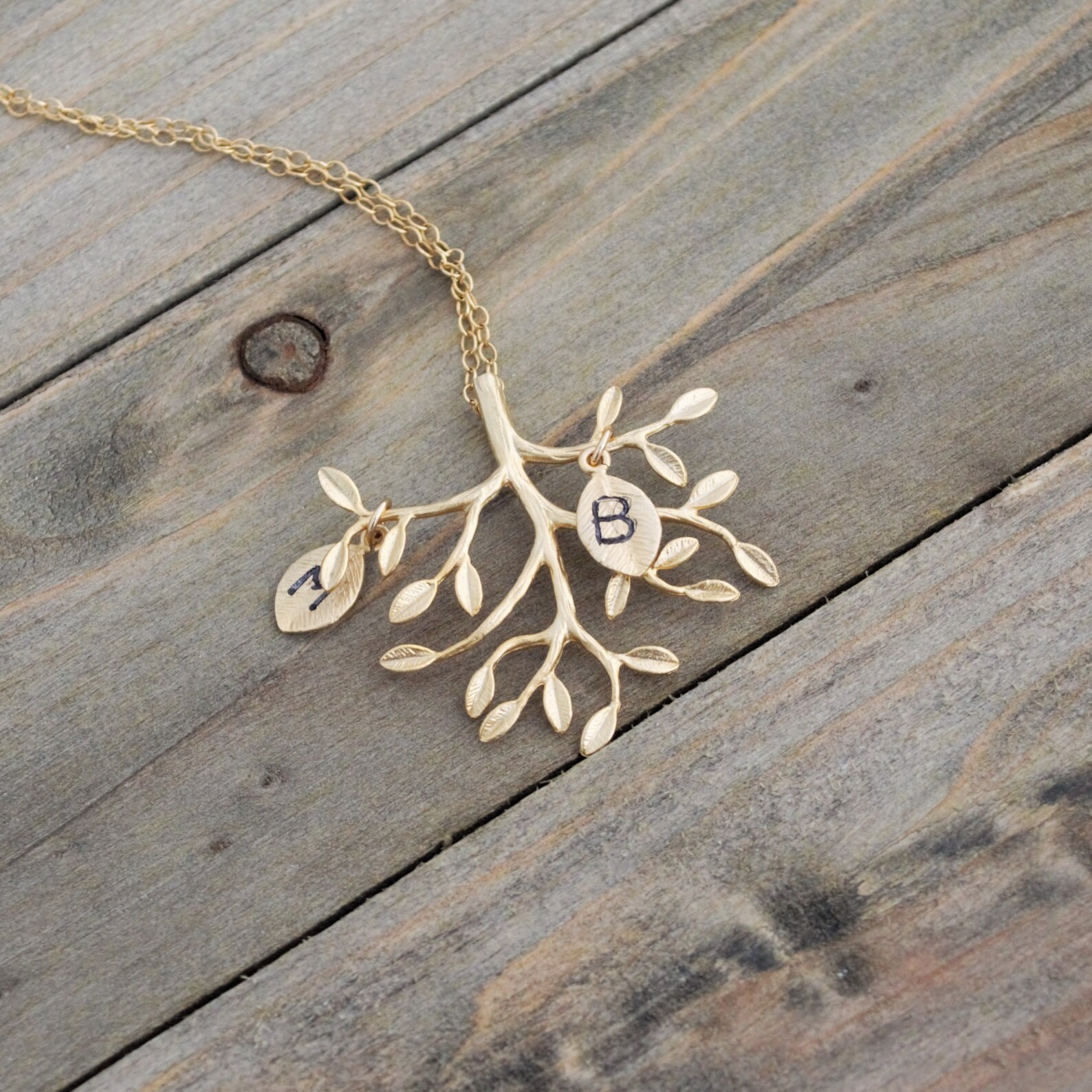 Personalized Gold Family Tree Necklace With Custom Initial - Etsy
