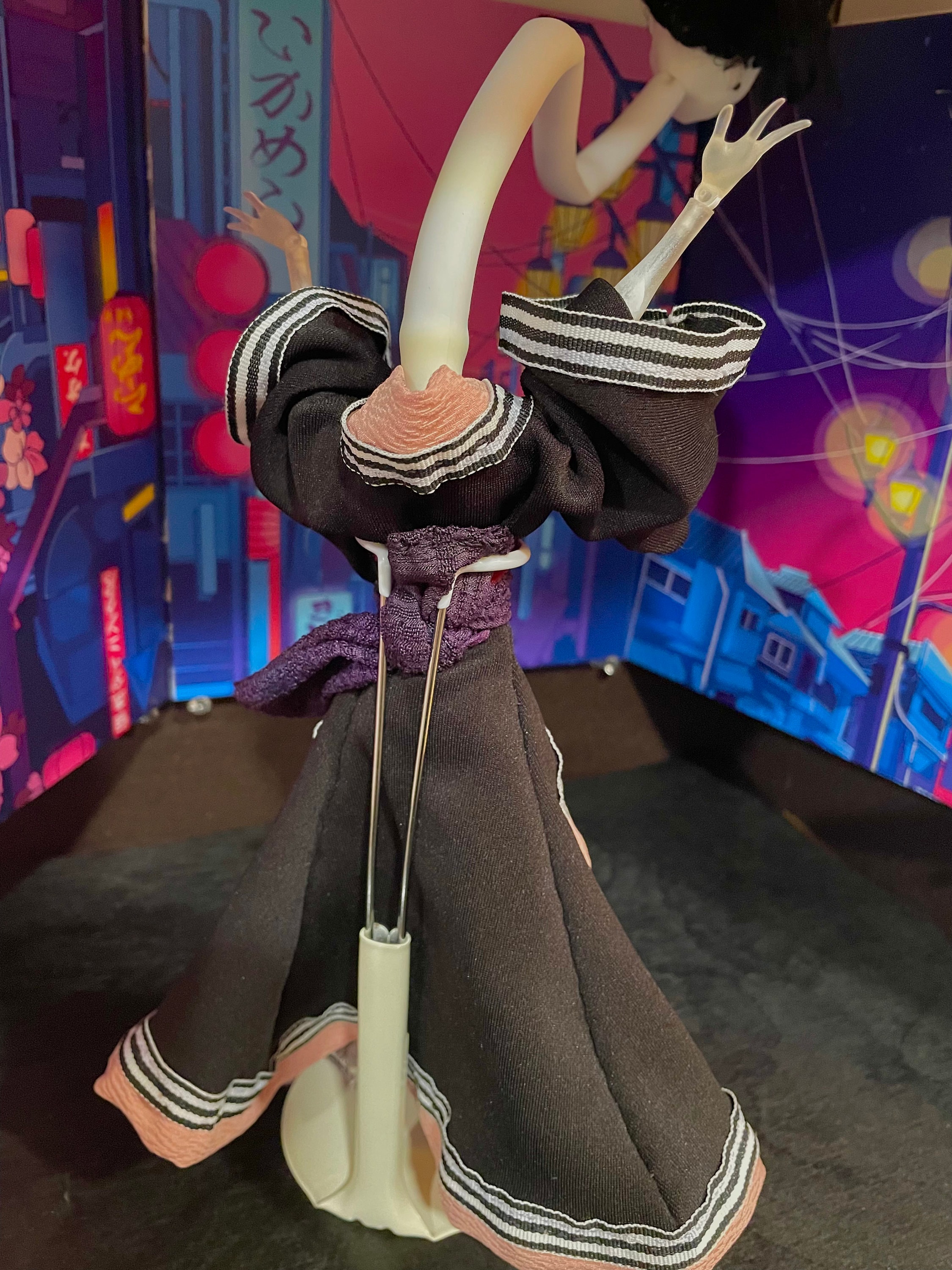 Yokai Doll Repaint Rokurokubi/long Necked Woman - Etsy