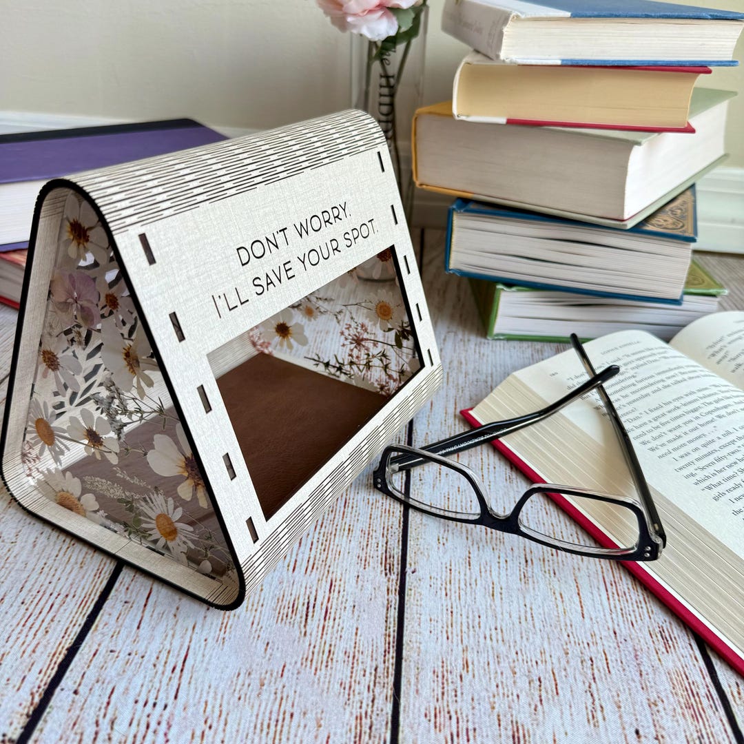 Custom Book Holder Stand, Gift for Mom, Mother's Day Gift, Book Nook ...