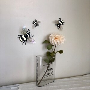 3D Paper Bees Bumblebee Honey Bee - Set of 3 / Gold and Glitter Paper ...