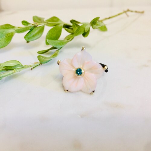 Conch Pearl and Diamond Engagement Ring Made in 18K White - Etsy Hong Kong