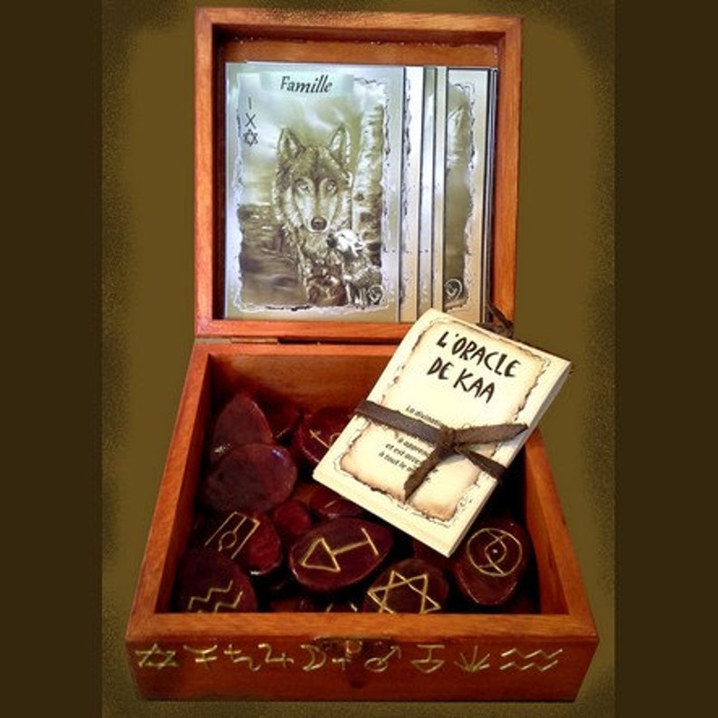 L'Oracle de KAA. La symbolique de ce jeu divinatoire est empruntée à la ...