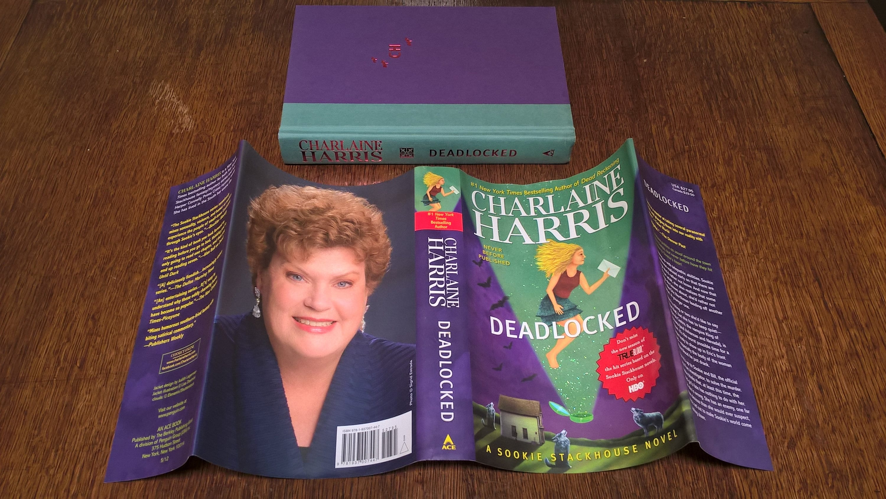 Deadlocked by Charlaine Harris - Sookie Stackhouse - Southern Vampire ...