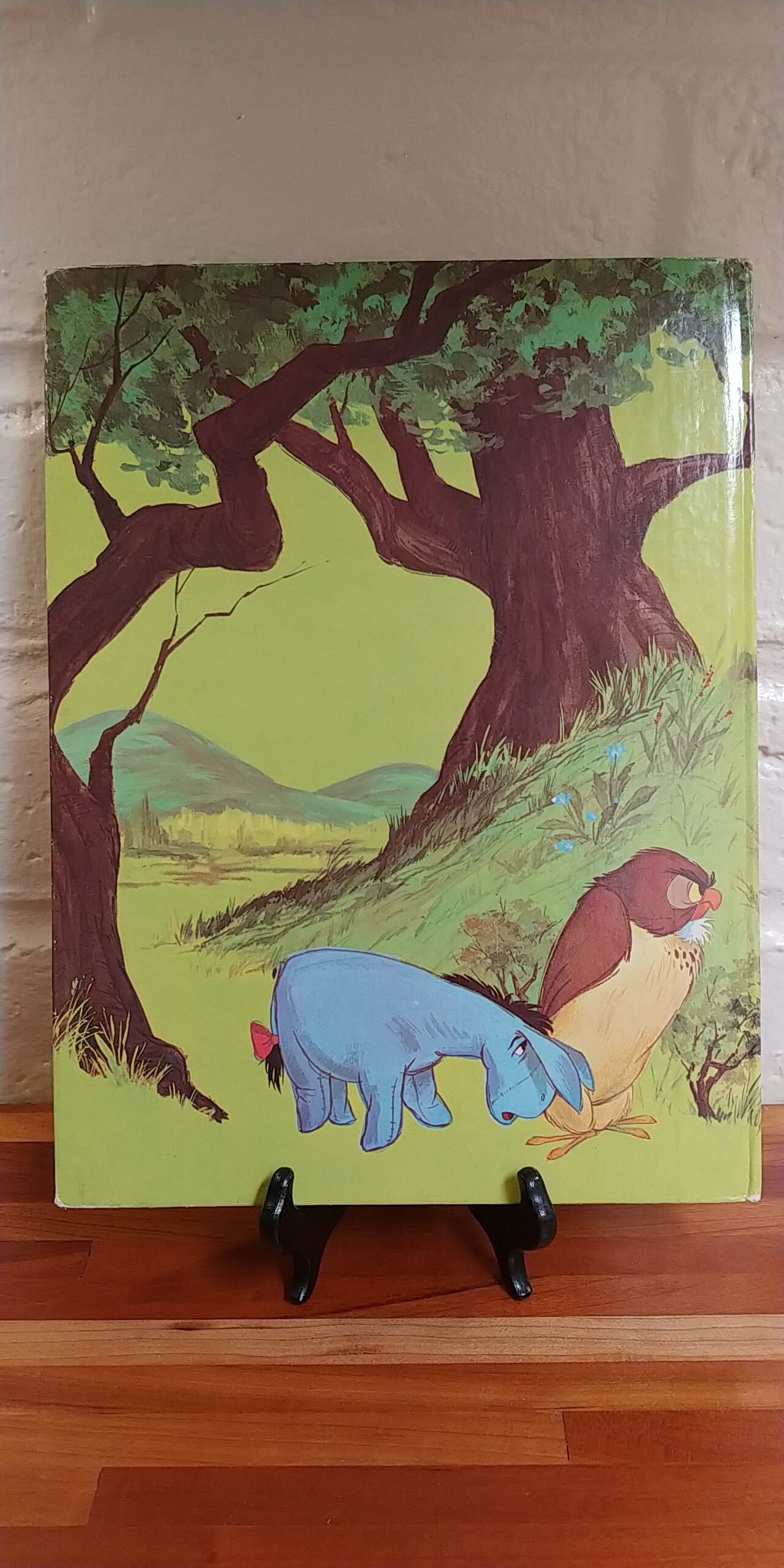 Disney's Winnie The Pooh - A Tight Squeeze - 1974 Golden Book - Vintage ...