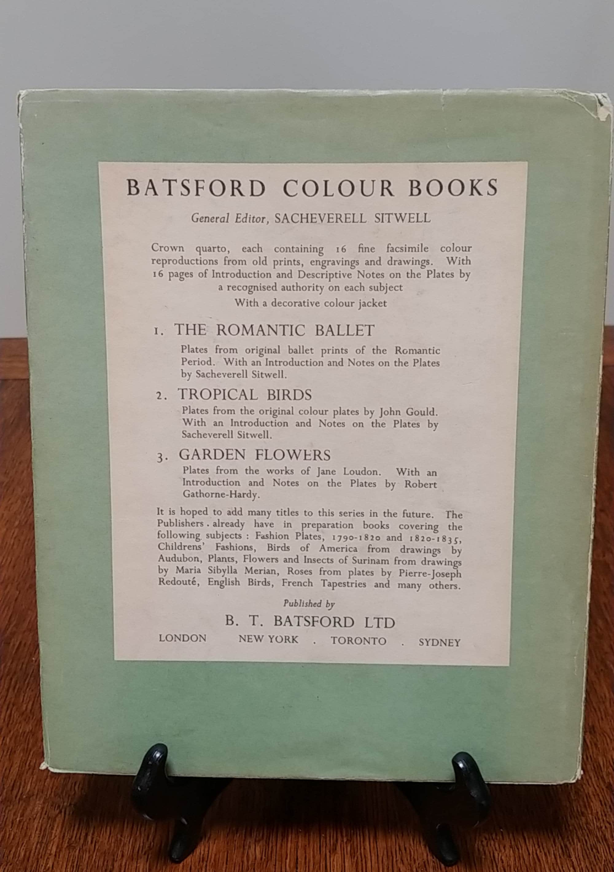 Garden Flowers by Jane Loudon - Robert Gathorne-Hardy - Batsford Colour ...