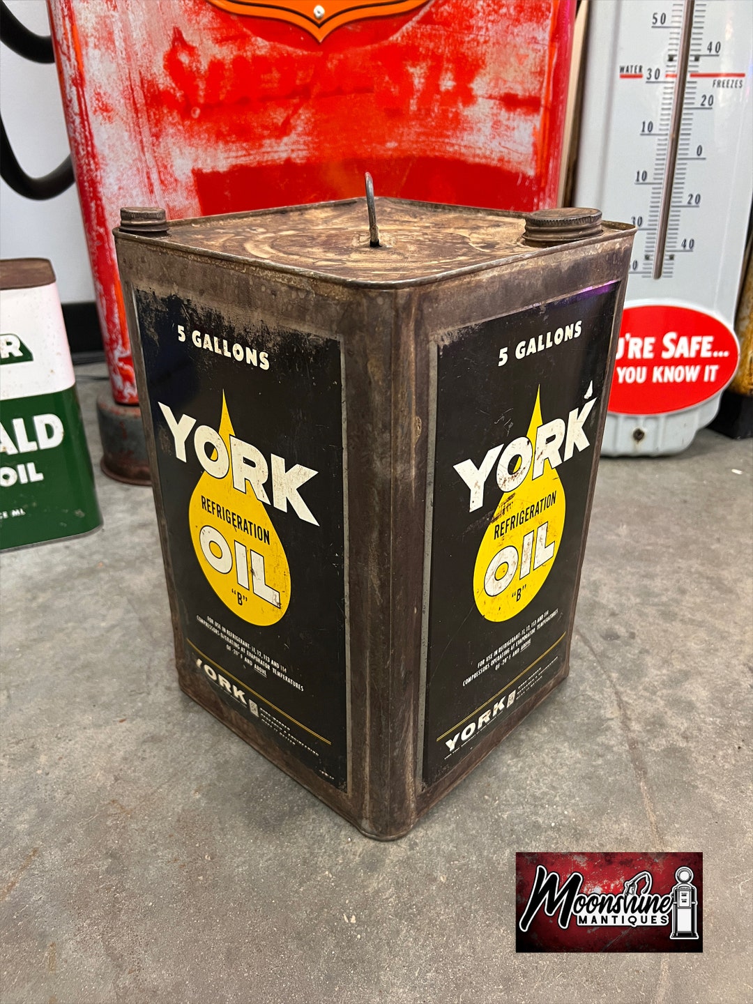1930's YORK / BORG WARNER 5 Gallon Oil Can Gas & Oil - Etsy