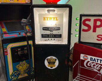 Hot Rod Gas Pump - Etsy