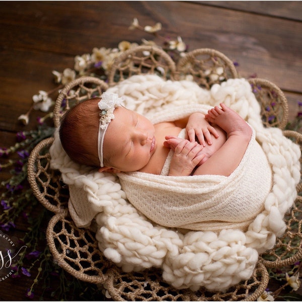 Newborn Basket Prop - Etsy