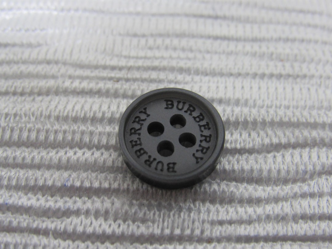 Authentic Burberry Replacement Shirt Buttons for Men's Button Down ...