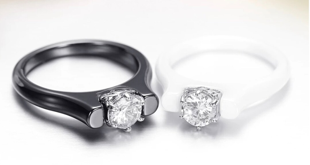 Hypoallergenic Ceramic Ring With Claw Set CZ Stone - Etsy UK