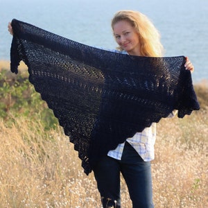 Knit Triangle Scarf Navy Blue Triangle Shawl Knit Wedding Shawl Knit ...