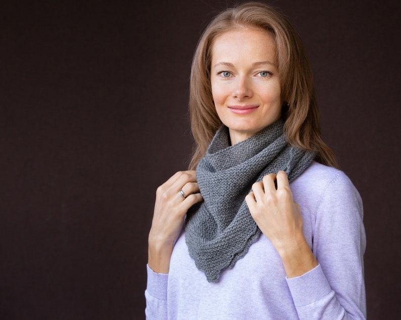 Small Triangle Shawl Hand Knit Triangle Shawlette Scarf Women - Etsy