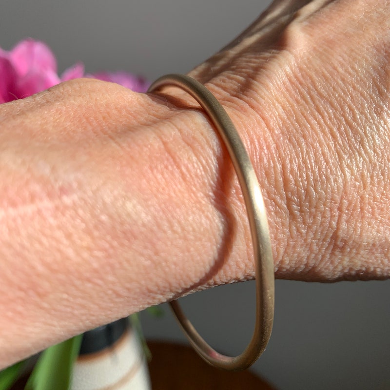 Gold Wire Bangle - Etsy