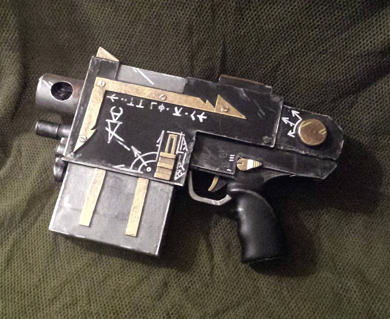 Warhammer 40k Bolt Pistol | Etsy