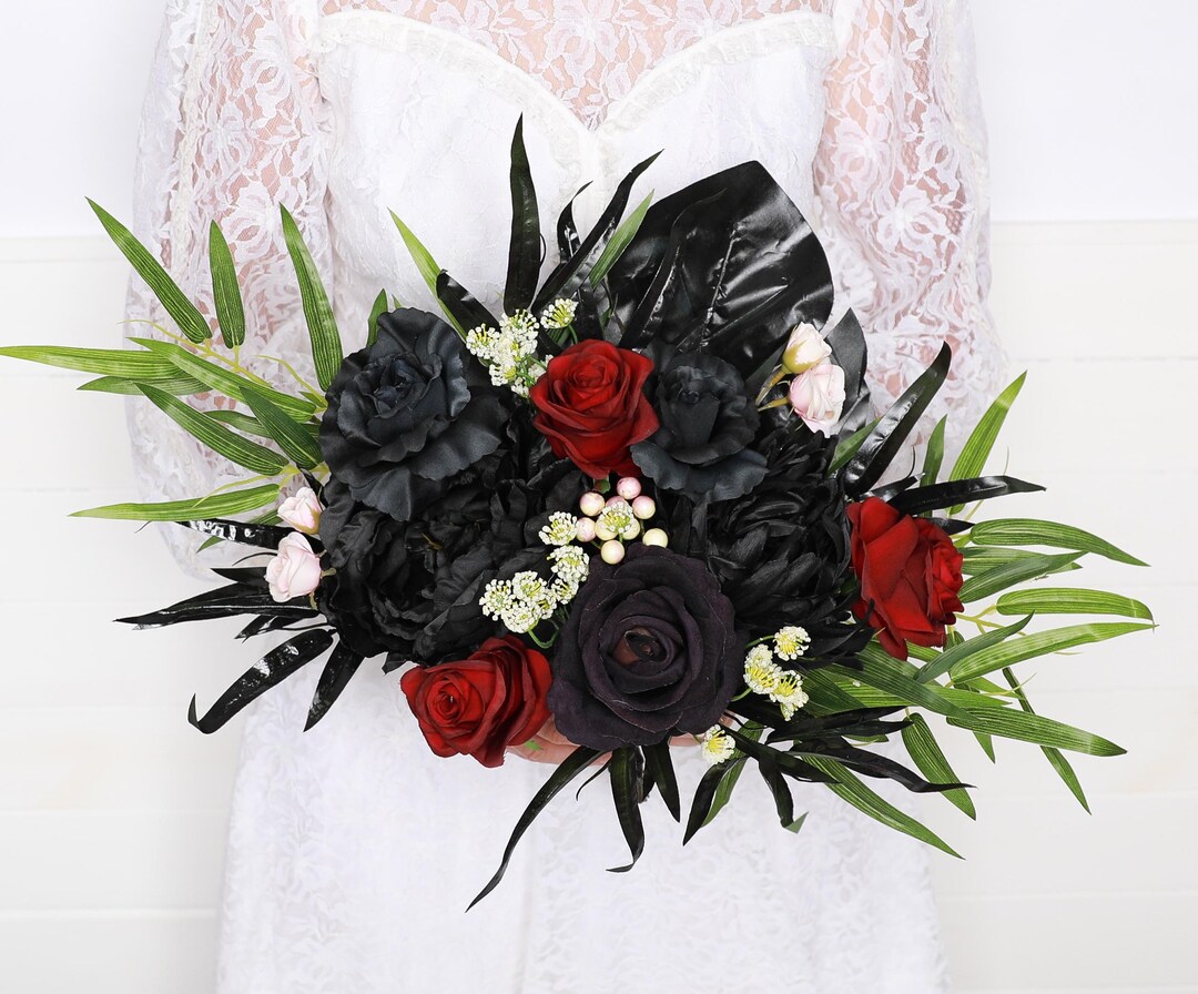 Black Deep Red Roses Wedding Bouquet, Black Dark Red Halloween Gothic ...