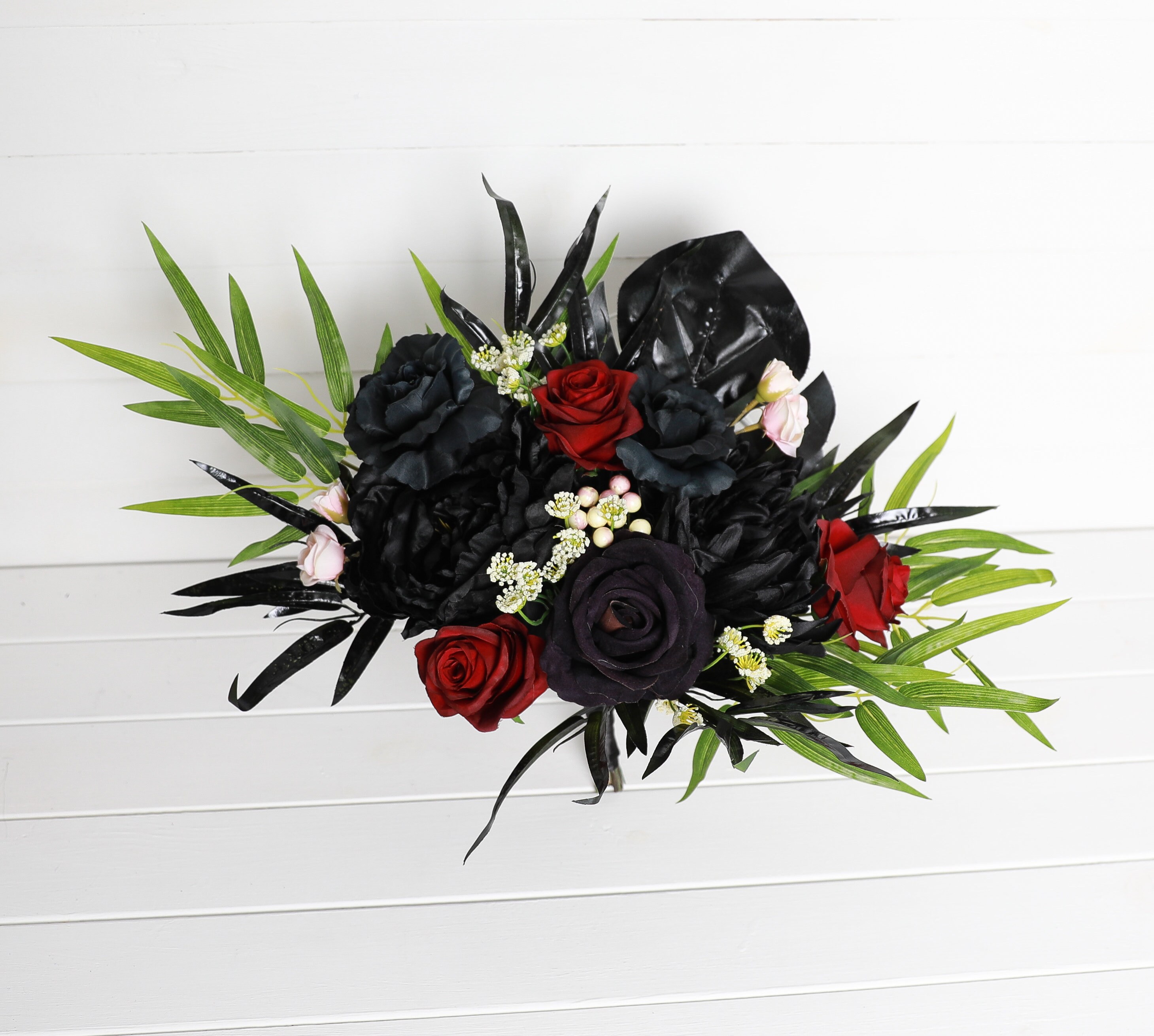 Black Deep Red Roses Wedding Bouquet, Black Dark Red Halloween Gothic ...