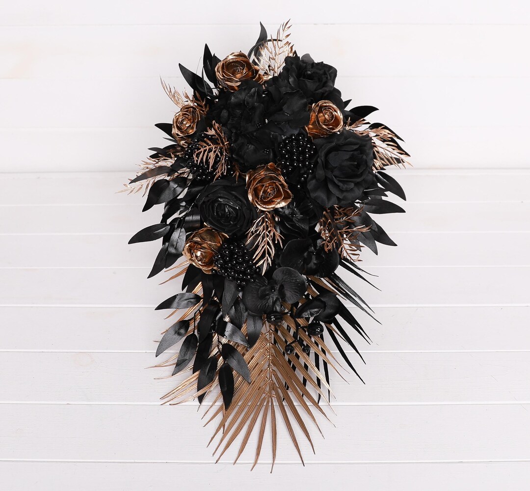 Black Gold Roses Wedding Bouquet, Black Gold Roses Cascading Bouquet ...