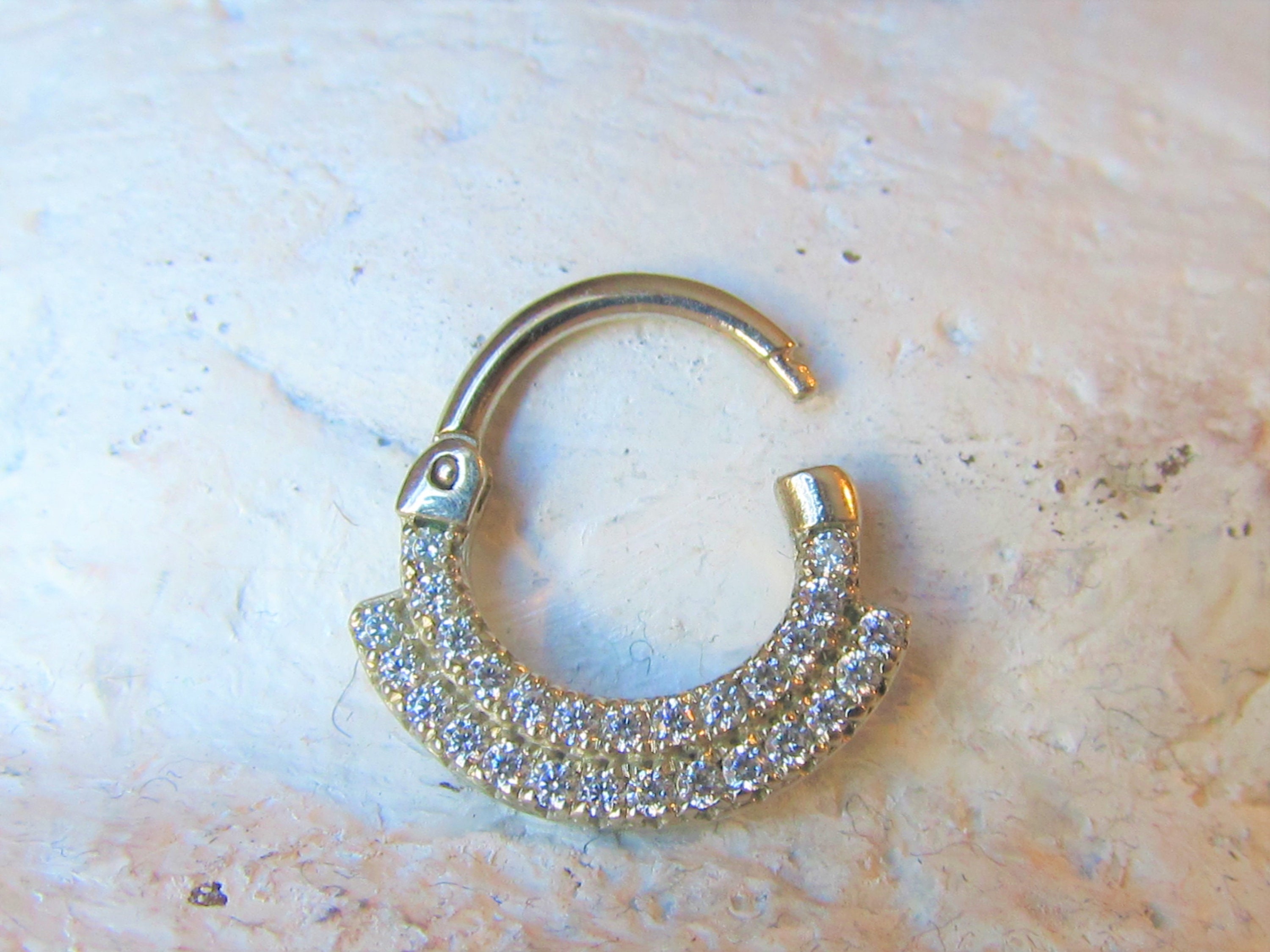 14k Solid Gold Septum Piercingdouble Trinity Clicker..16g..8mm Inside ...