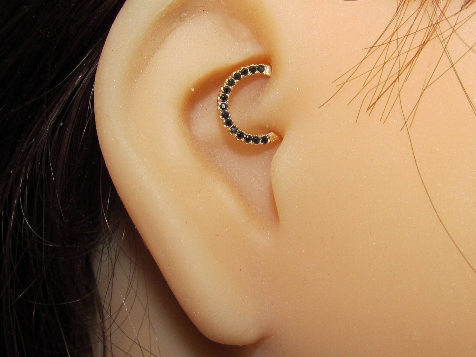 14kt Gold Daith Piercing Ring Clicker mit Schwarz cz es 16g. - Etsy