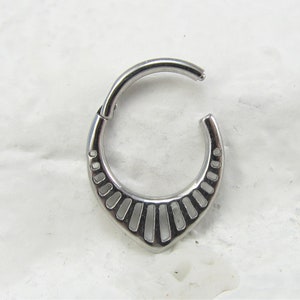 Septum,daith Rounded Teardrop Hinged Segment Ring..16g..8mm - Etsy
