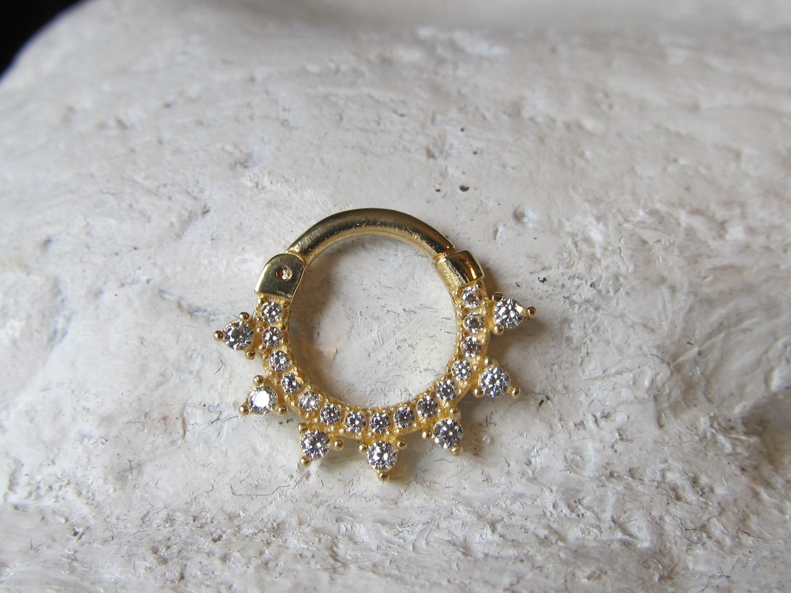 18K Solid Gold Special Order Clicker..16g..8mm | Etsy