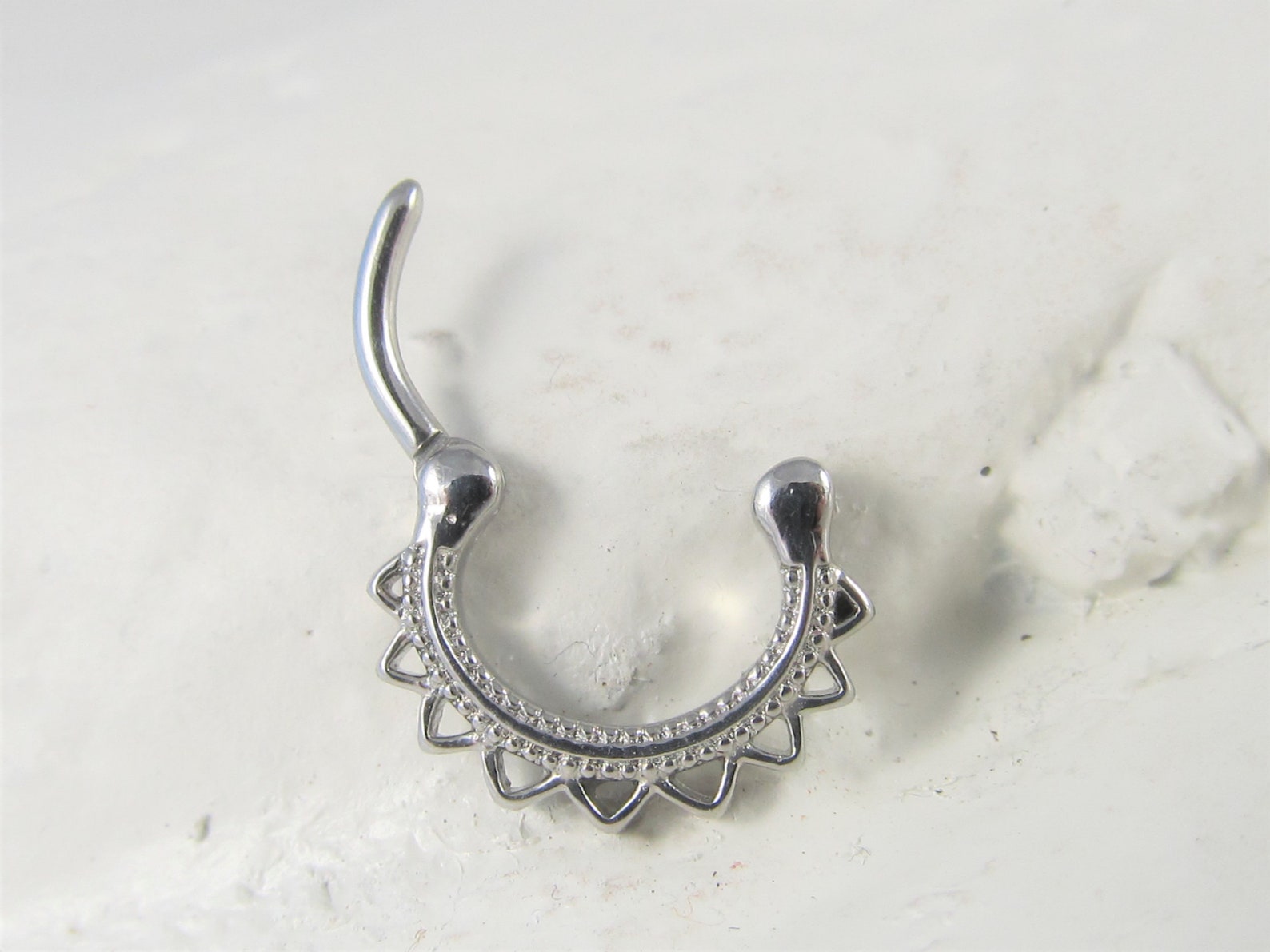 Daith Clickerseptum Clicker Surgical Steel 16g..8mm | Etsy