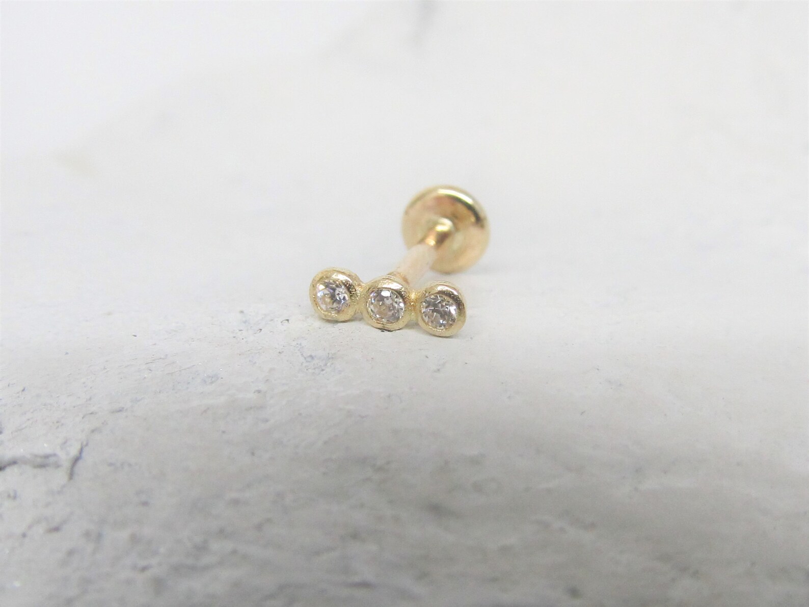 14k Solid Gold Forward Helix Piercingcartilage 3 Bezel Set | Etsy