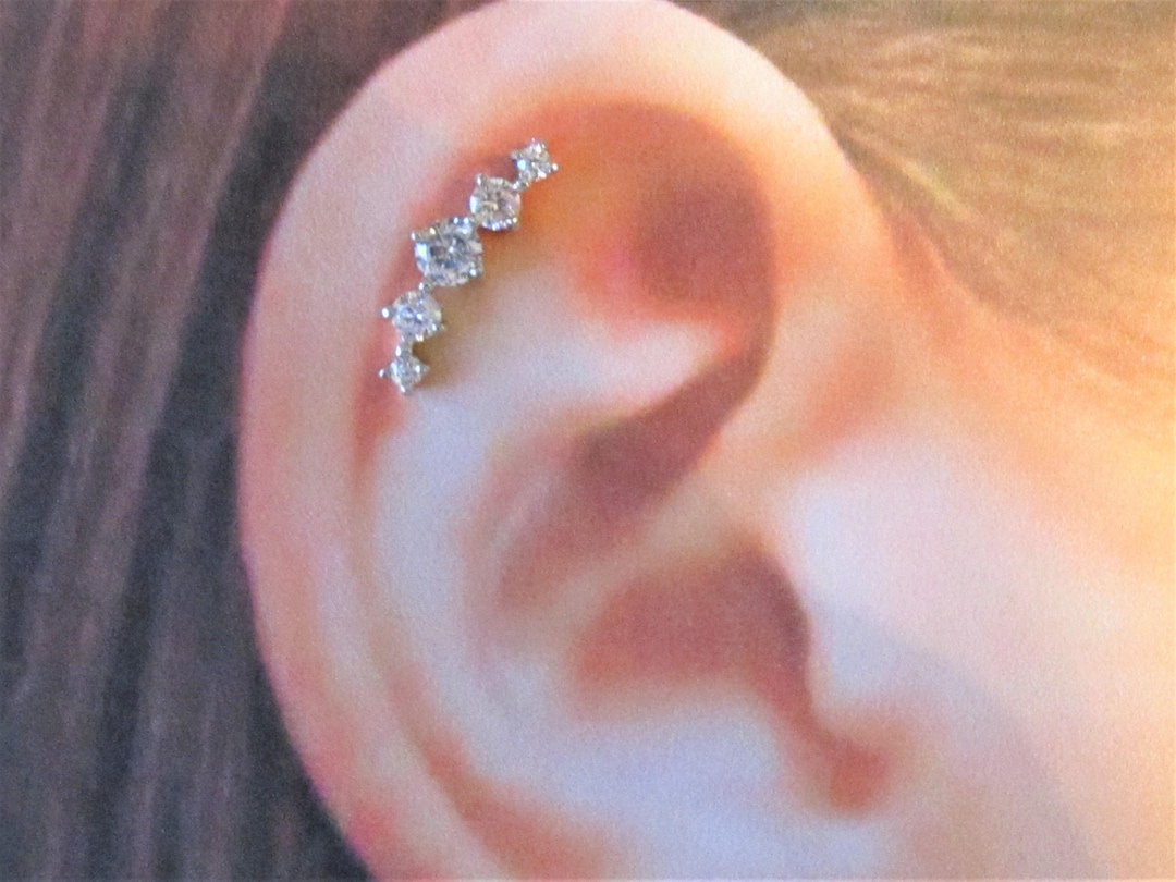 Cartilage,tragus 5 Gem Piercing Barbell..16g..6mm - Etsy