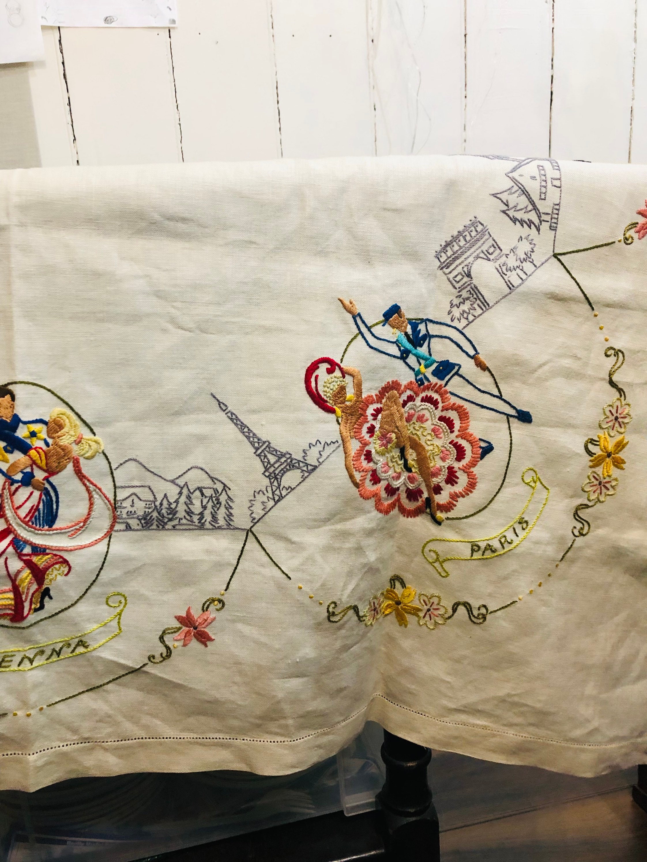 Vintage Embroidery Linen Table Cloth, London, Paris, Copenhagen, Vienna ...