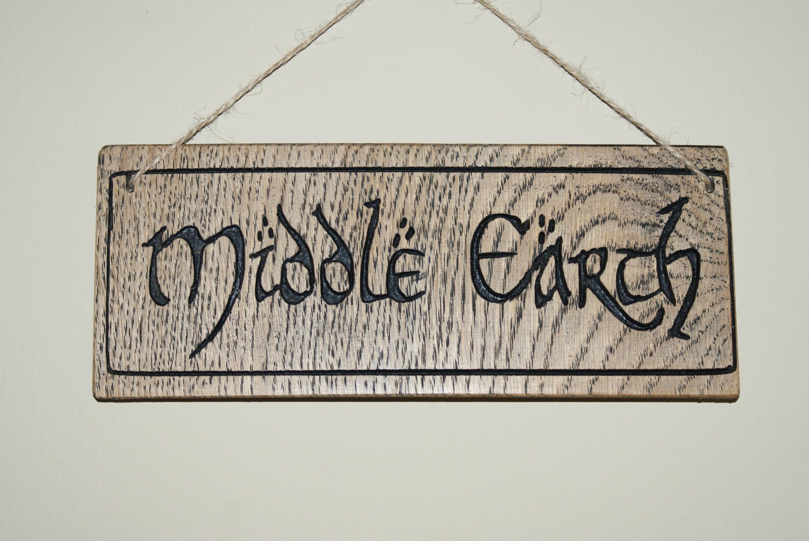 Middle Earth Wooden Sign Lord of the Rings Hanging Wall - Etsy